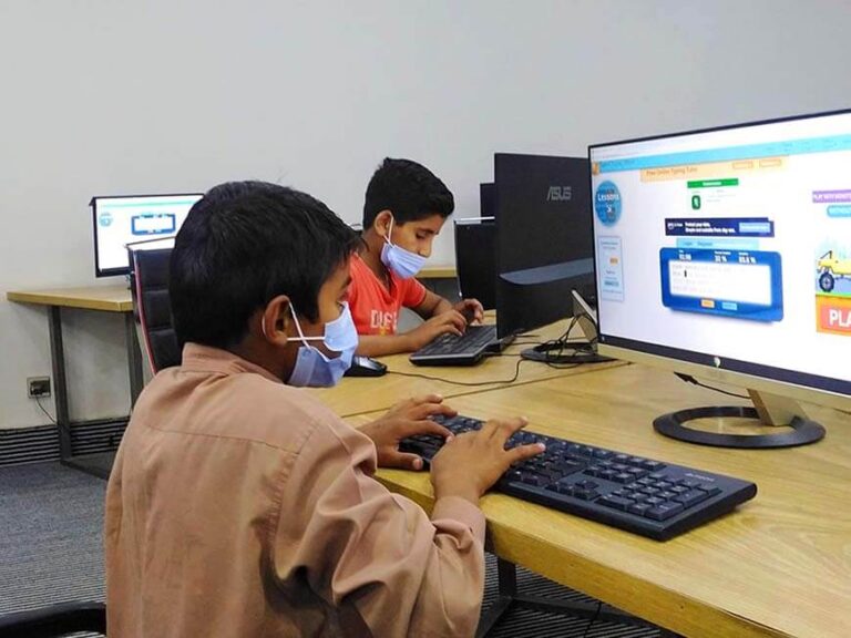 CE4Kids – a smart computer lab for kids.