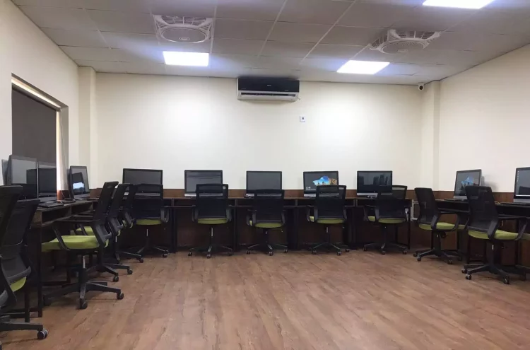 CE4Kids – a smart computer lab for kids.