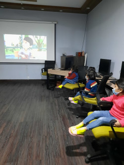 CE4Kids – a smart computer lab for kids.